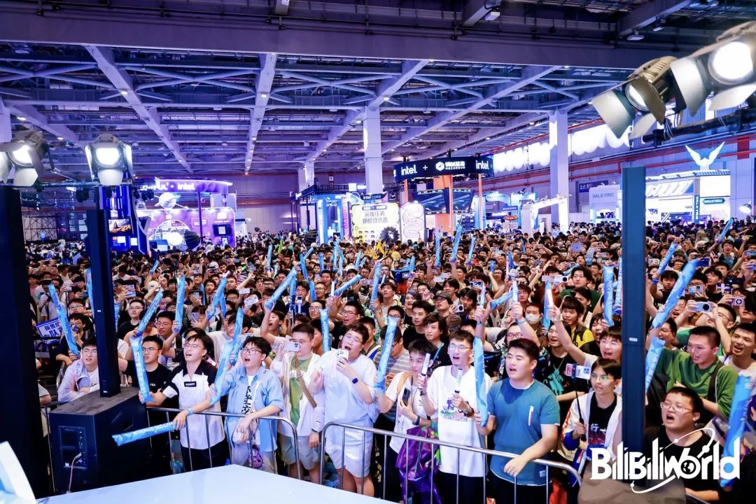 “二次元”的狂欢！BilibiliWorld2024引爆上海夏日“文旅热”