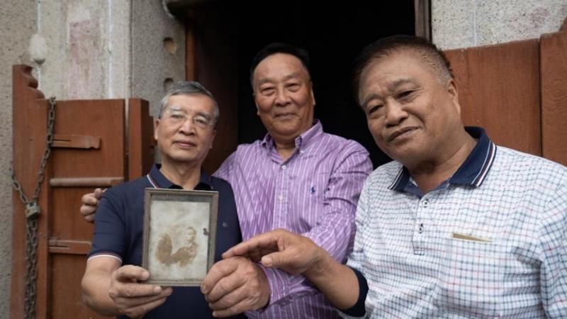 在马万昌故居发现的“丁龙”照片及其意义