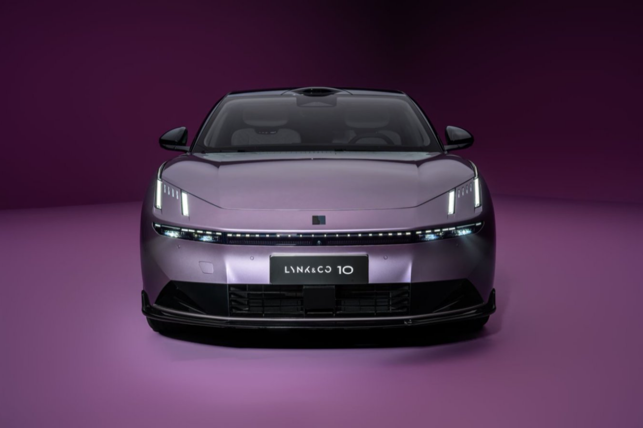 标配四驱和激光雷达，领克10 EM-P带头“卷”什么？